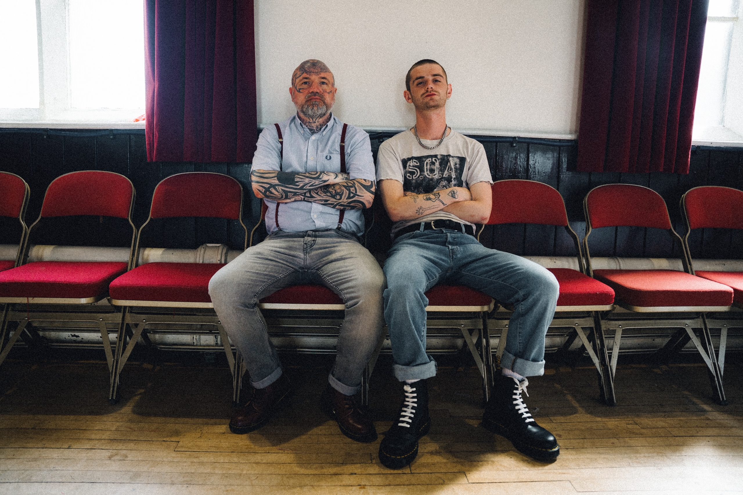 Dentures Out video - The Proclaimers Official