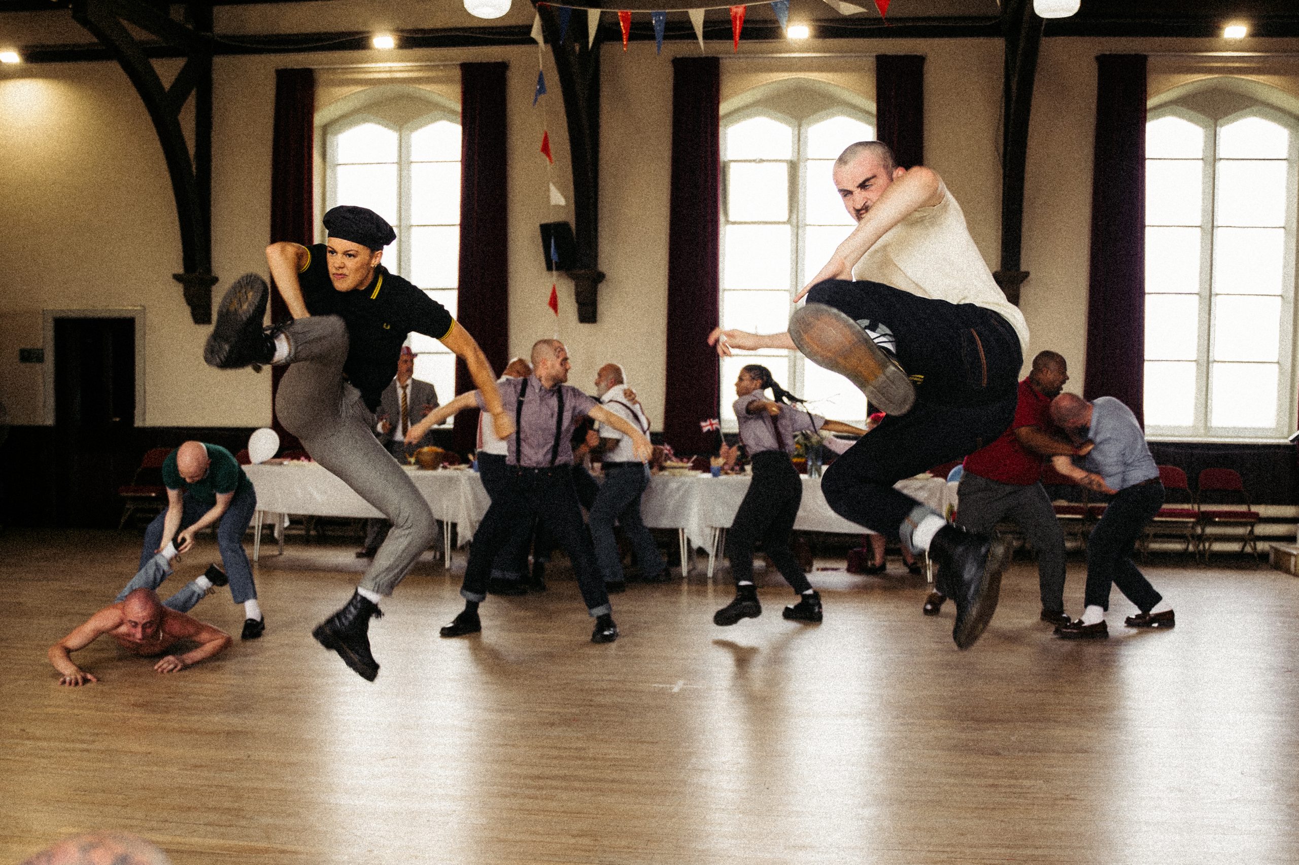 Dentures Out video - The Proclaimers Official